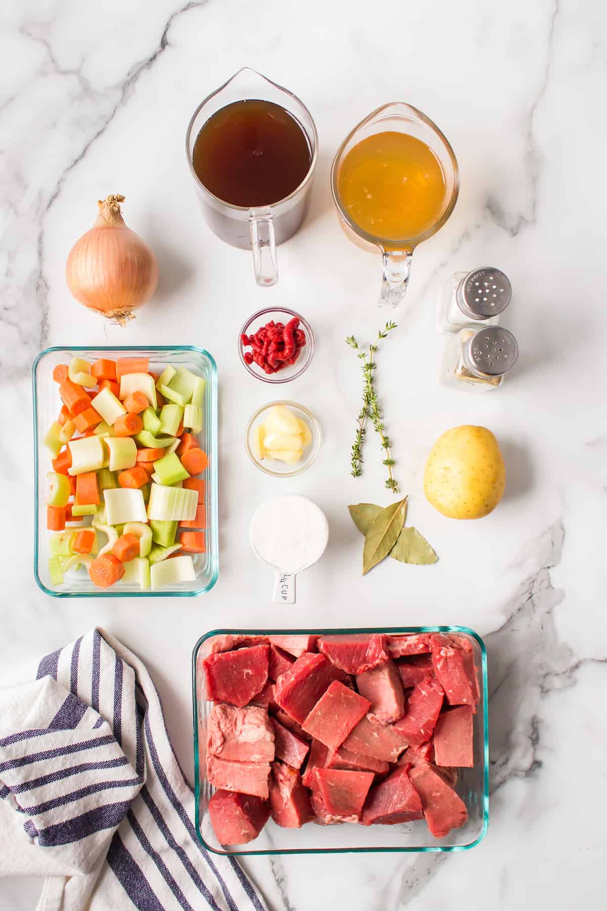 Old Fashioned Beef Stew (Dutch Oven Recipe)